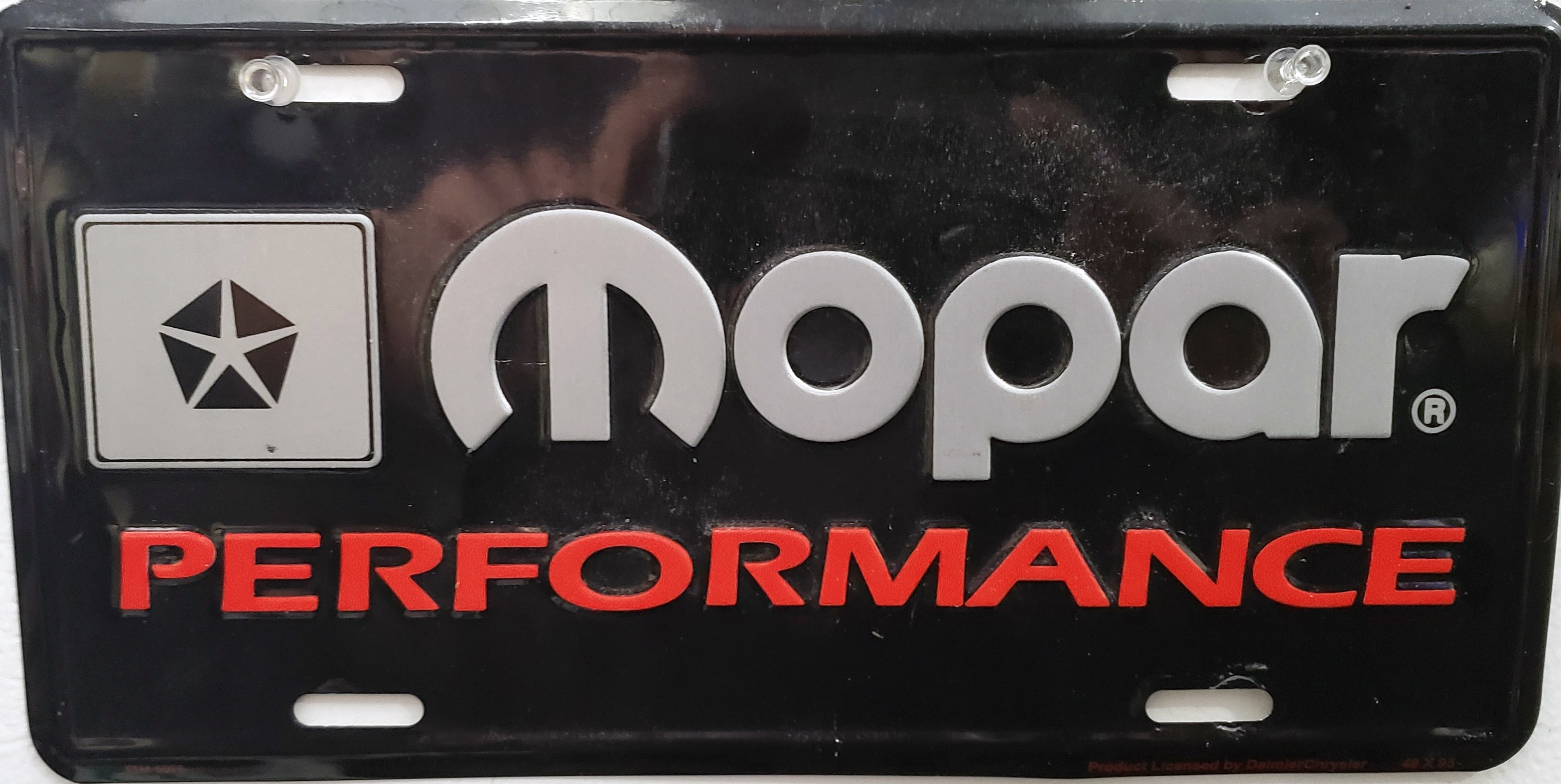 Canadian Military License Plates - Mopar Signs