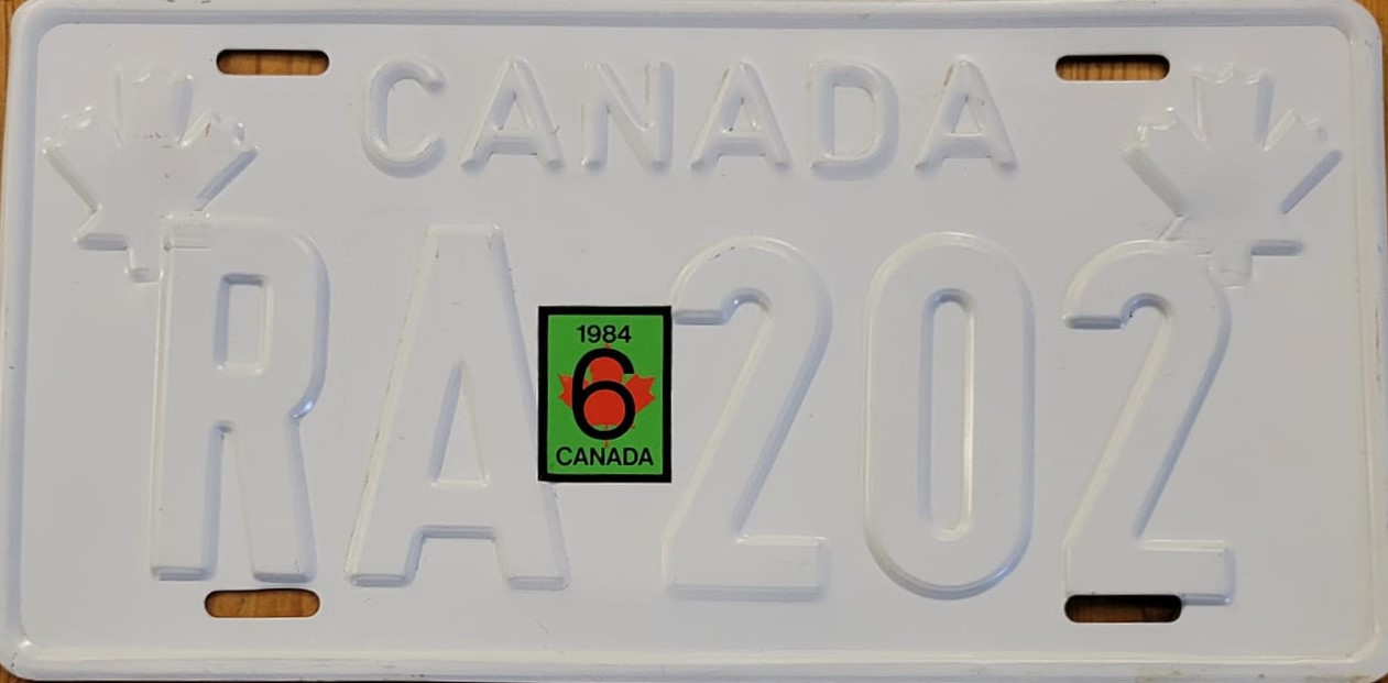 Canadian Military License Plates - (WANTED) Military Plates