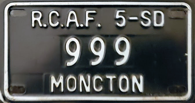 Canadian Military License Plates - Base Access Plates